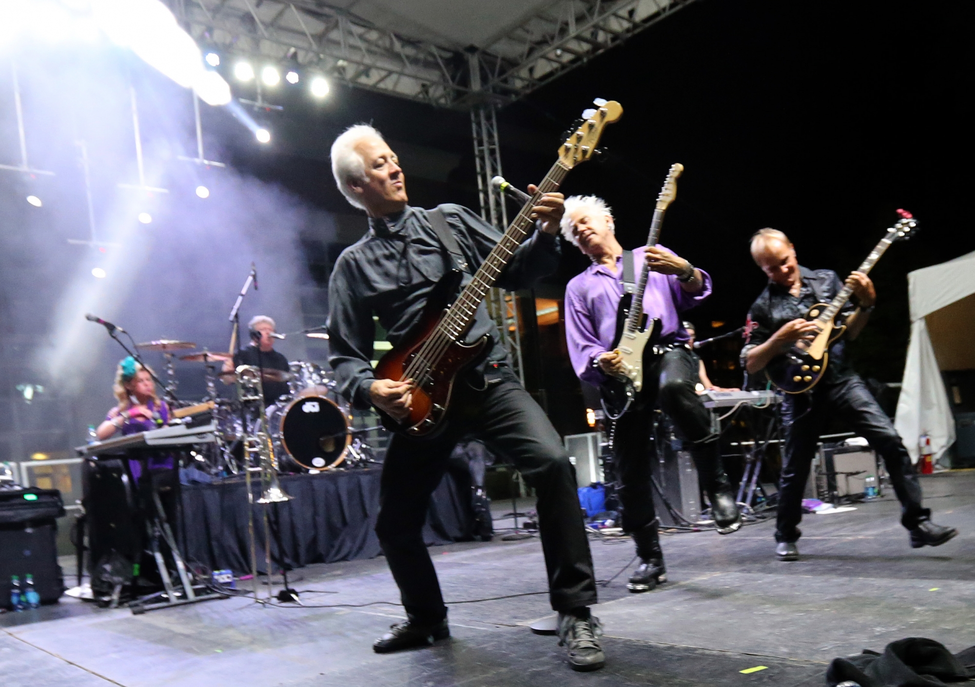 Live In-Concert | The Zippers Band · Official Website.